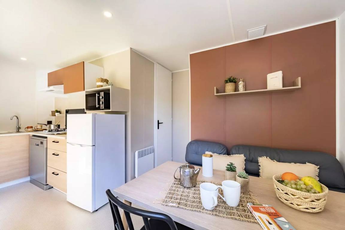 18 M² Mobil-home ∙ 1 Chambre ∙ 2 Personnes - Baillargues