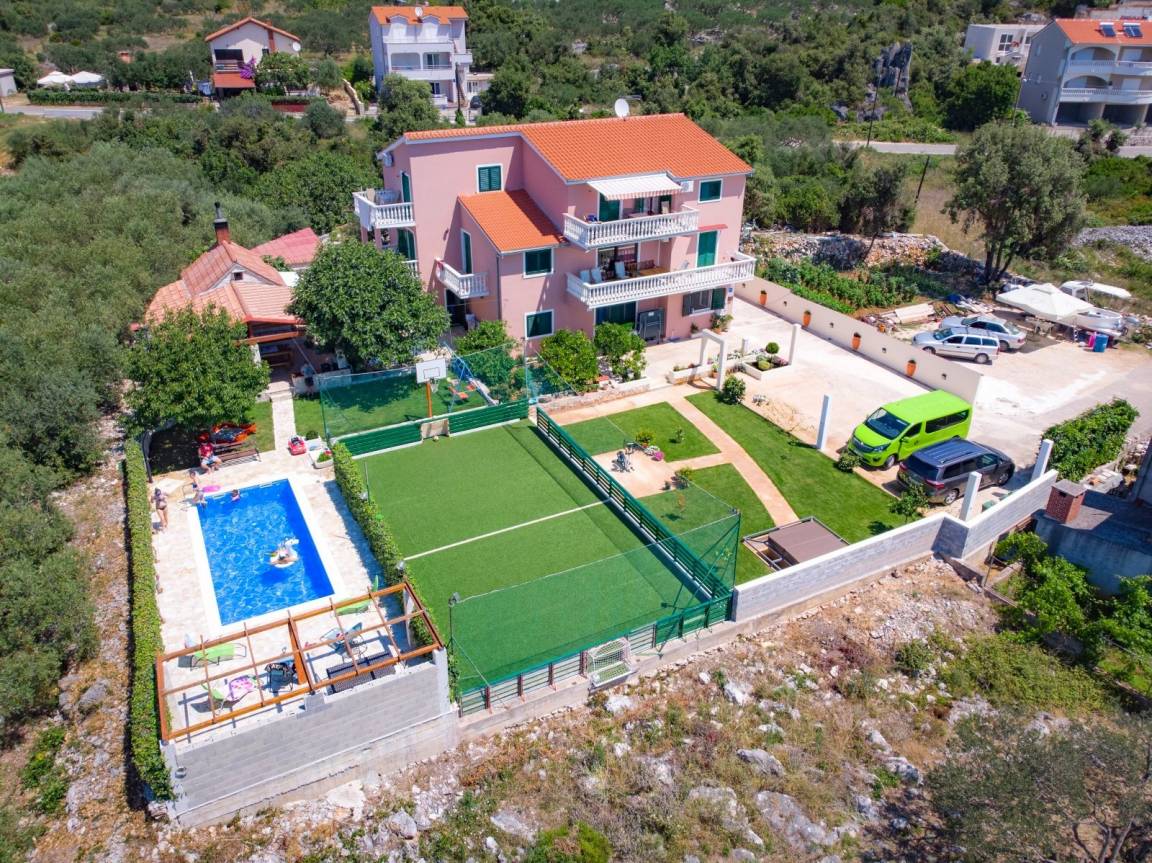 30 M² Studio ∙ 2 Personnes - Seget Vranjica
