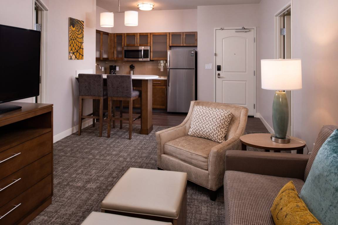 Condo ∙ 2 Bedrooms ∙ 7 Guests - St. George