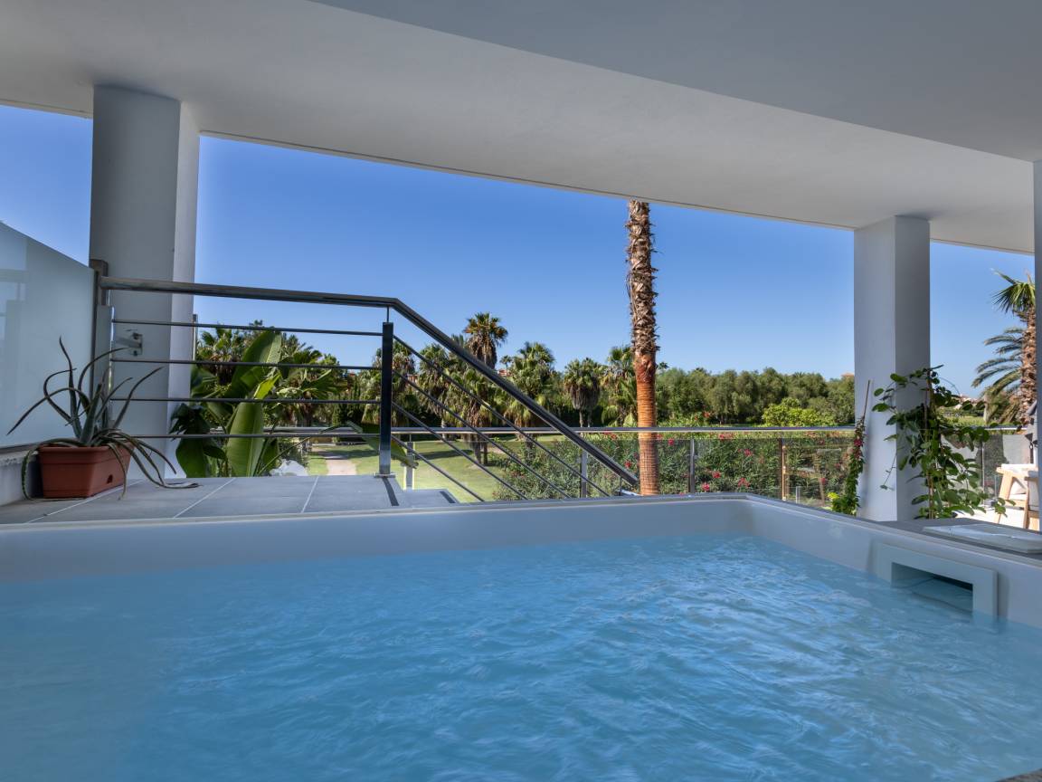 118 M² Apartamento ∙ 3 Habitaciones ∙ 6 Huéspedes - Salobreña