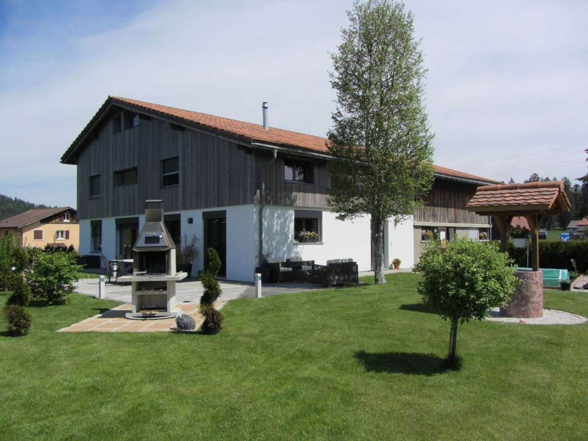 40 M² Ferienwohnung ∙ 1 Schlafzimmer ∙ 2 Gäste - Kanton Jura