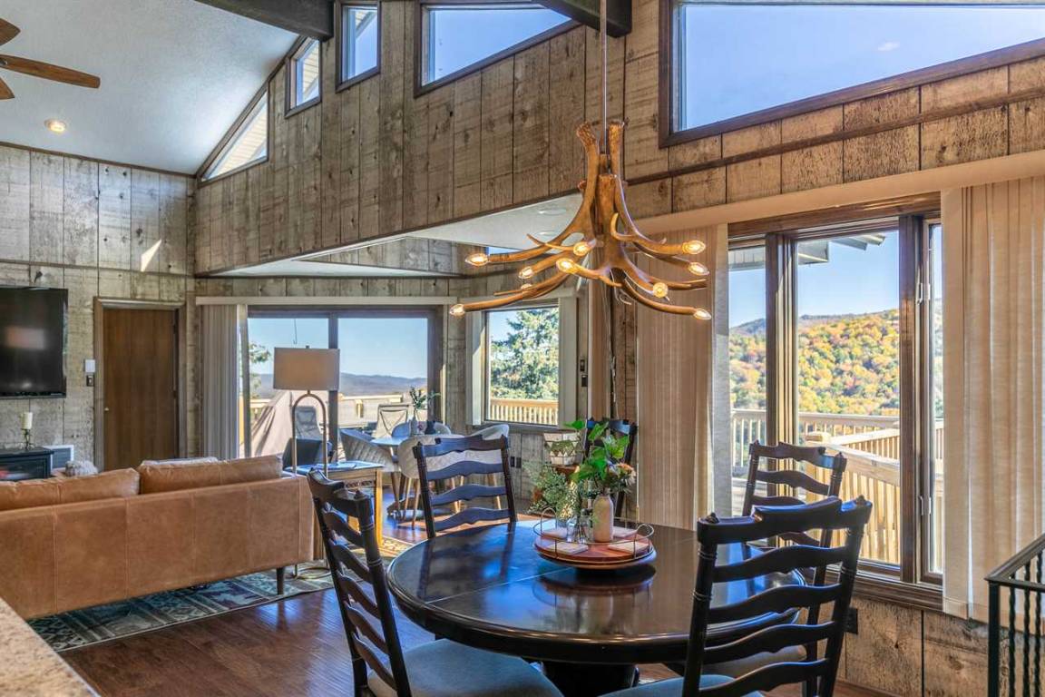 House ∙ 3 Bedrooms ∙ 8 Guests - Beech Mountain, NC