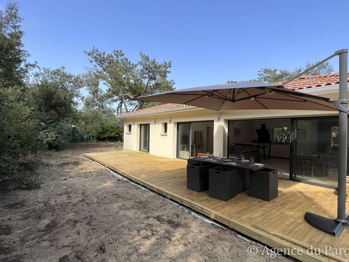 103 M² Maison De Vacances ∙ 3 Chambres ∙ 6 Personnes - Soulac-sur-Mer