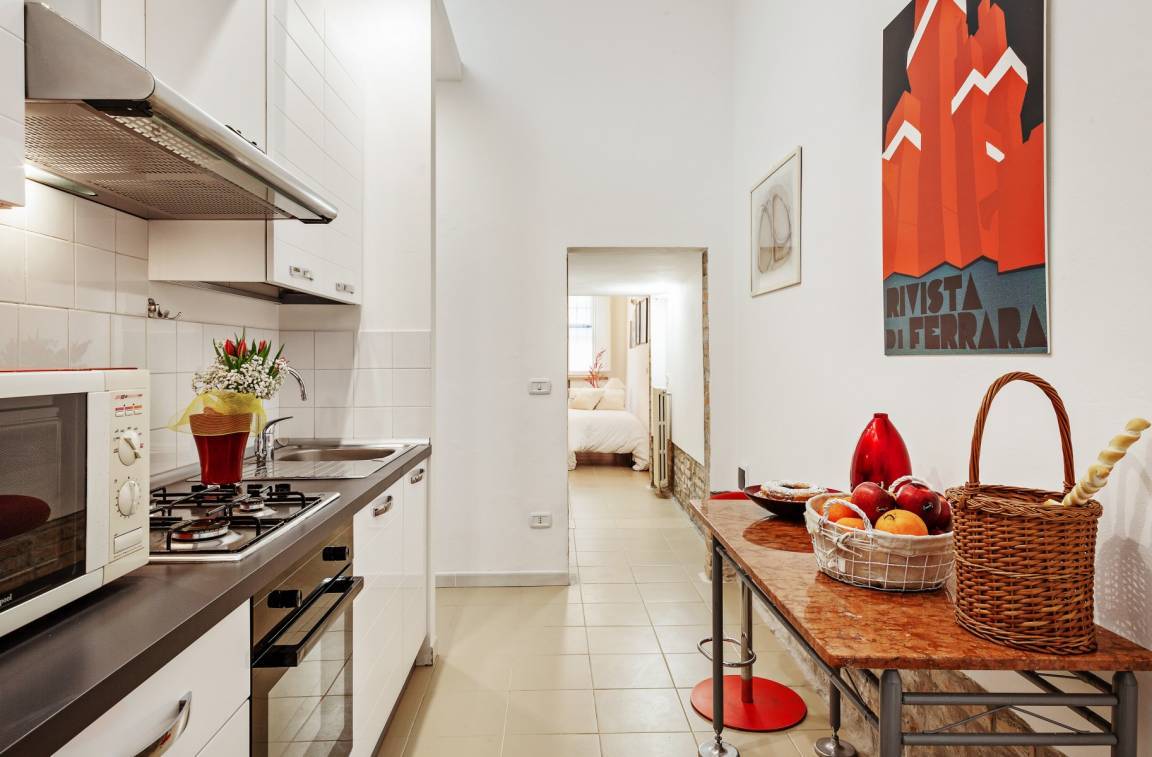 55 M² Apartamento ∙ 1 Habitación ∙ 5 Huéspedes - Ferrara, Italia