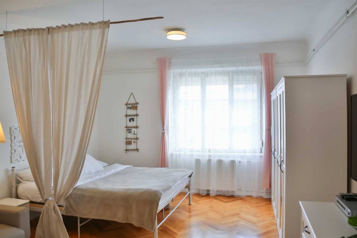 70 M² Lägenhet ∙ 2 Sovrum ∙ 5 Gäster - Ljubljana