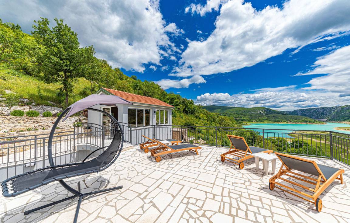 70 M² Ferienhaus ∙ 3 Schlafzimmer ∙ 8 Gäste - Makarska Riviera