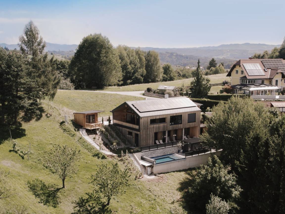 300 M² Ferienhaus ∙ 5 Schlafzimmer ∙ 13 Gäste - Deutschlandsberg