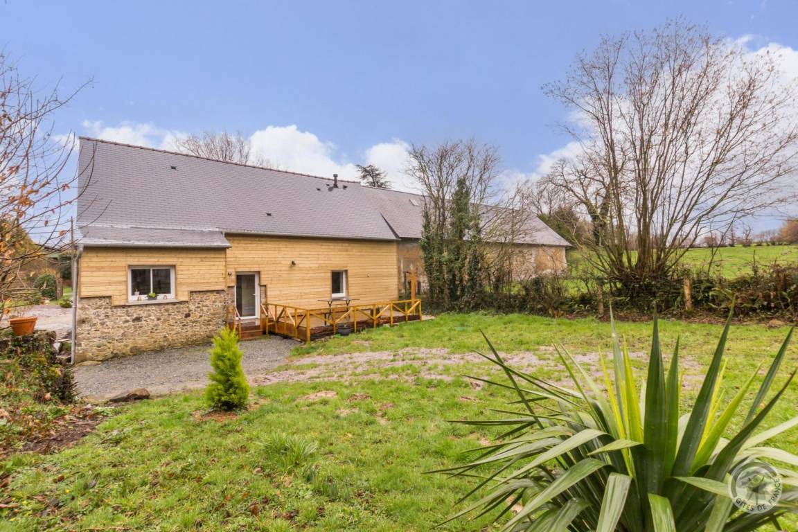 58 M² Gîte ∙ 2 Chambres ∙ 4 Personnes - Coutances