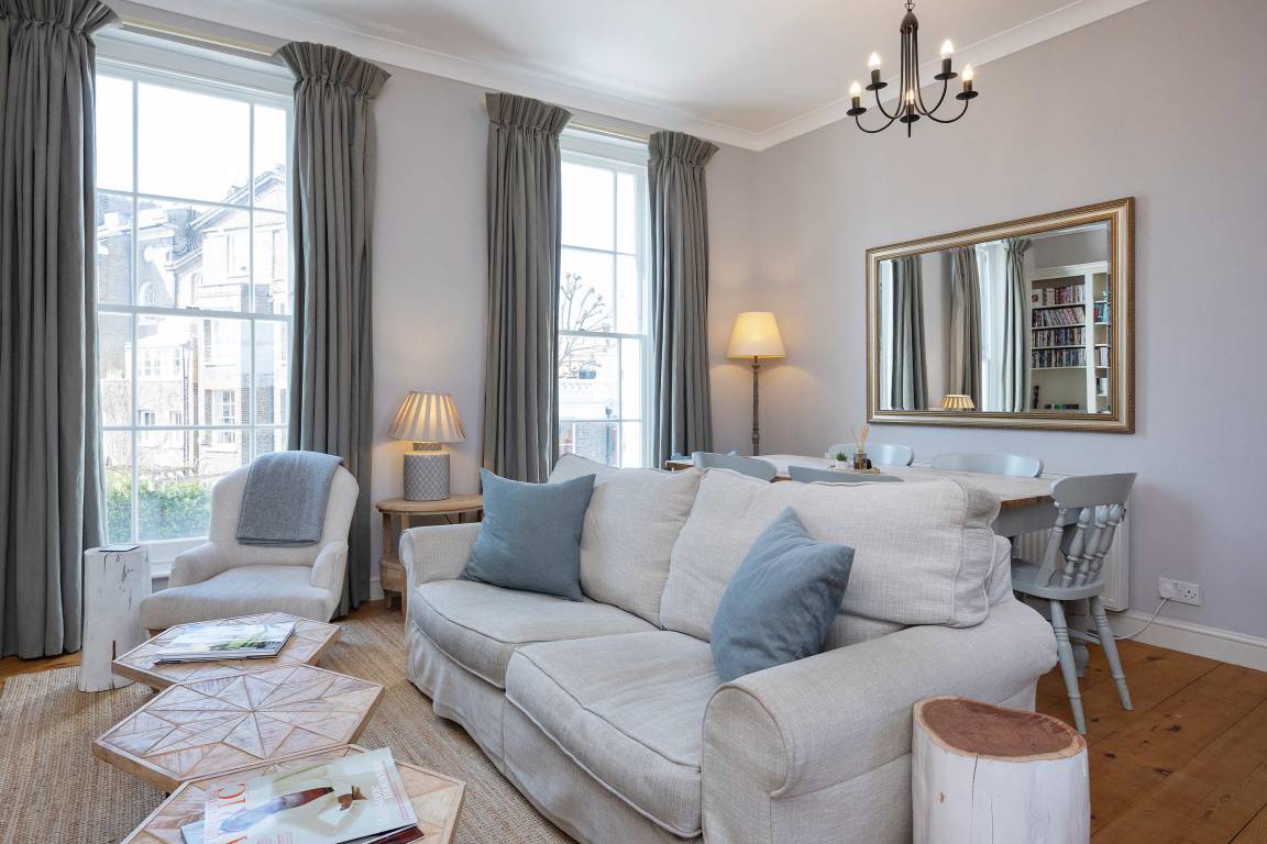 103 M² House ∙ 3 Bedrooms ∙ 6 Guests - London, UK