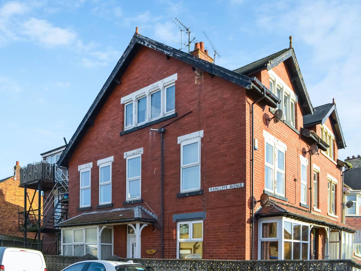 Apartment ∙ 2 Bedrooms ∙ 4 Guests - Filey Beach