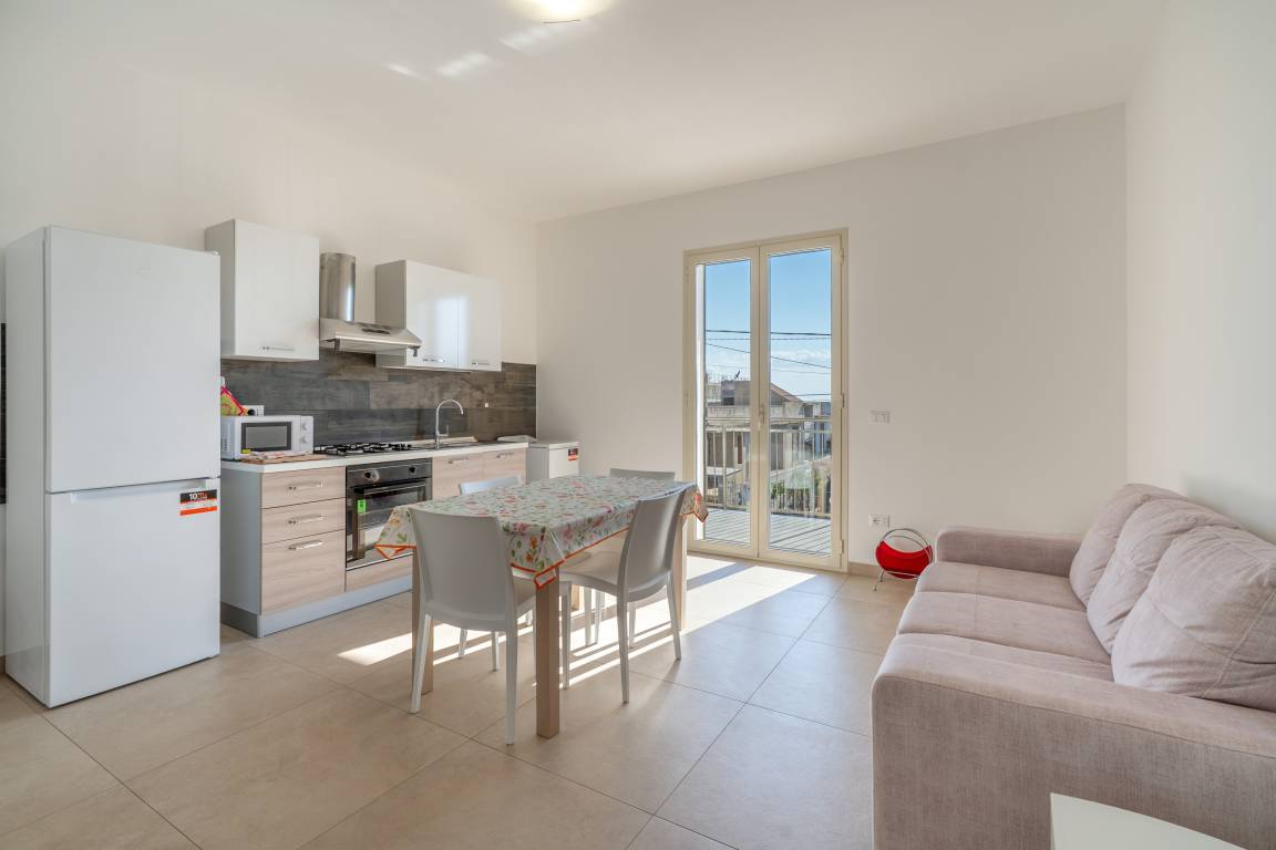 80 M² Apartamento ∙ 2 Habitaciones ∙ 4 Huéspedes - Avola