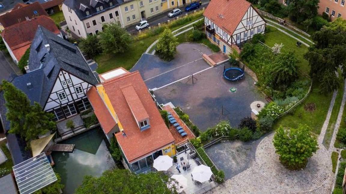 57 M² Ferienwohnung ∙ 1 Schlafzimmer ∙ 5 Gäste - Dresden
