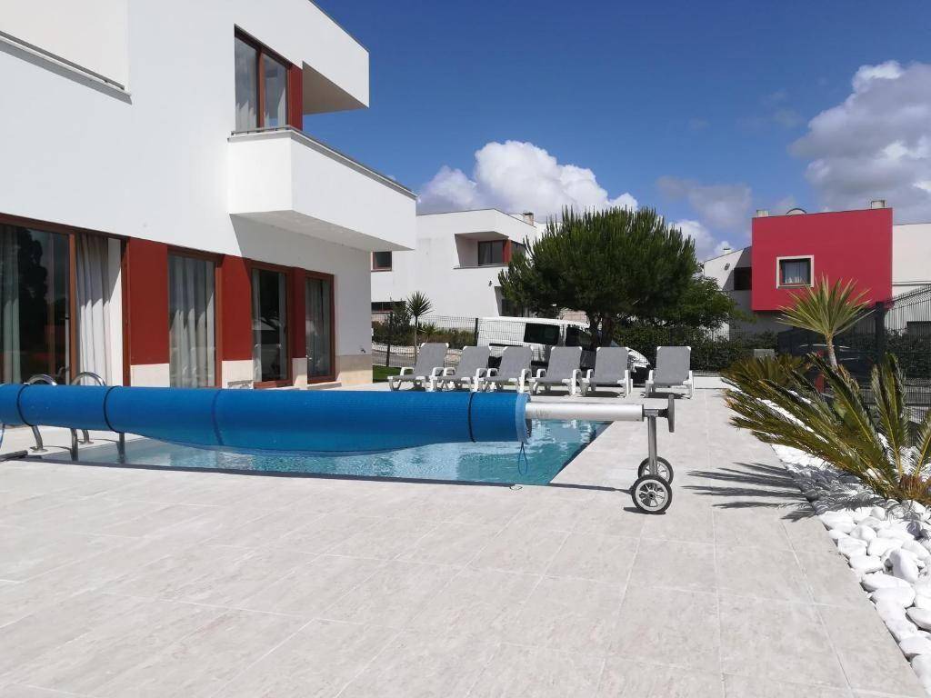 130 M² Apartamento ∙ 3 Habitaciones ∙ 6 Huéspedes - Óbidos