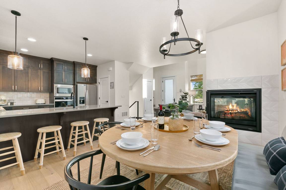 165 M² House ∙ 3 Bedrooms ∙ 8 Guests - Fort Collins, CO