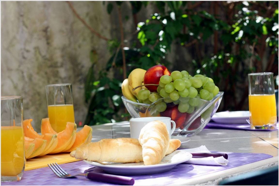 75 M² Appartement ∙ 2 Chambres ∙ 4 Personnes - Supetar
