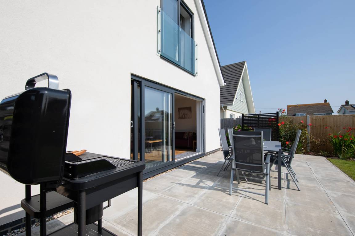 150 M² House ∙ 3 Bedrooms ∙ 6 Guests - Bracklesham Bay