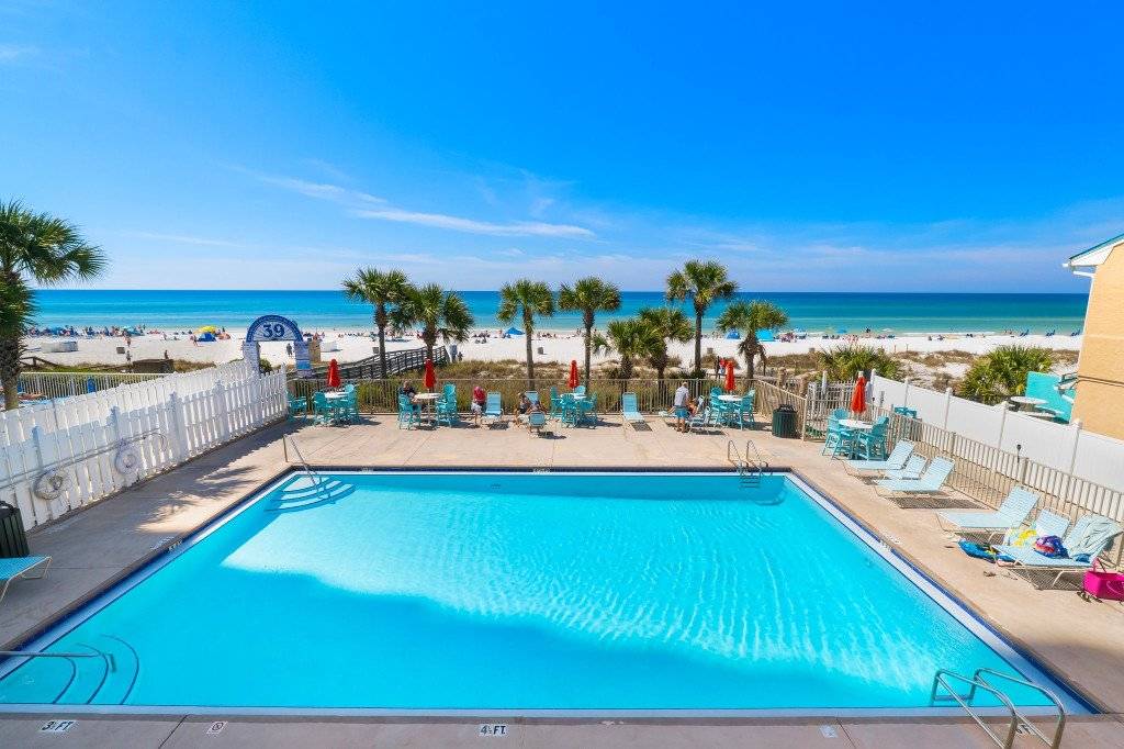 90 M² House ∙ 2 Bedrooms ∙ 6 Guests - Panama City Beach, FL