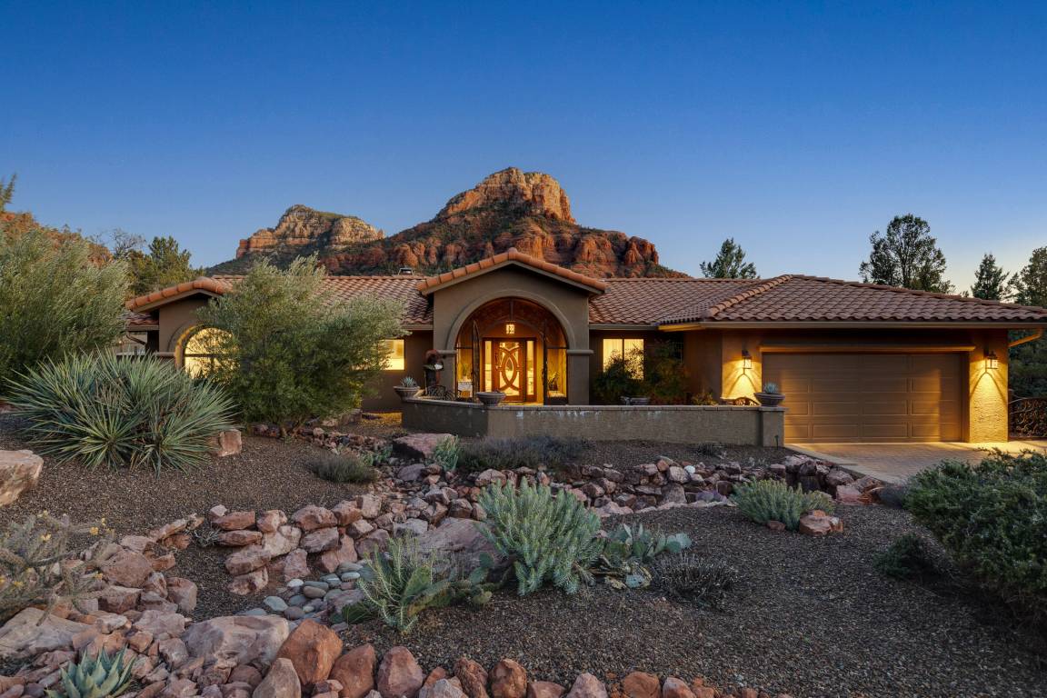 294 M² House ∙ 5 Bedrooms ∙ 14 Guests - Sedona, AZ