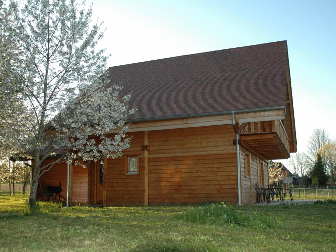 130 M² Casa Rural ∙ 3 Habitaciones ∙ 7 Huéspedes - Saint-Pourçain-sur-Sioule