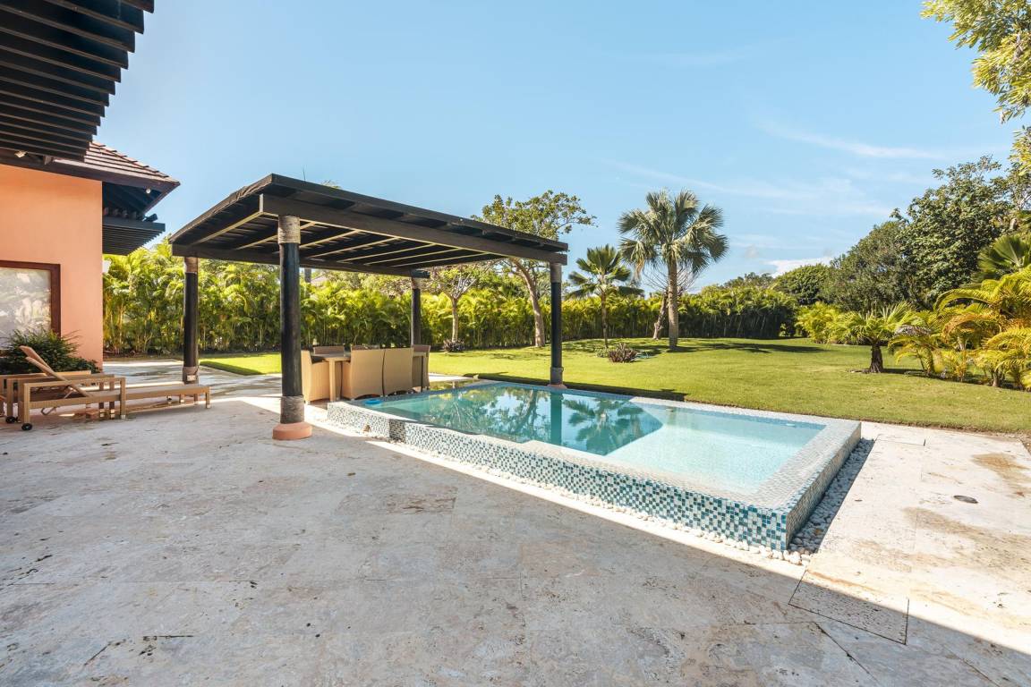 150 M² Villa ∙ 2 Bedrooms ∙ 4 Guests - Punta Cana