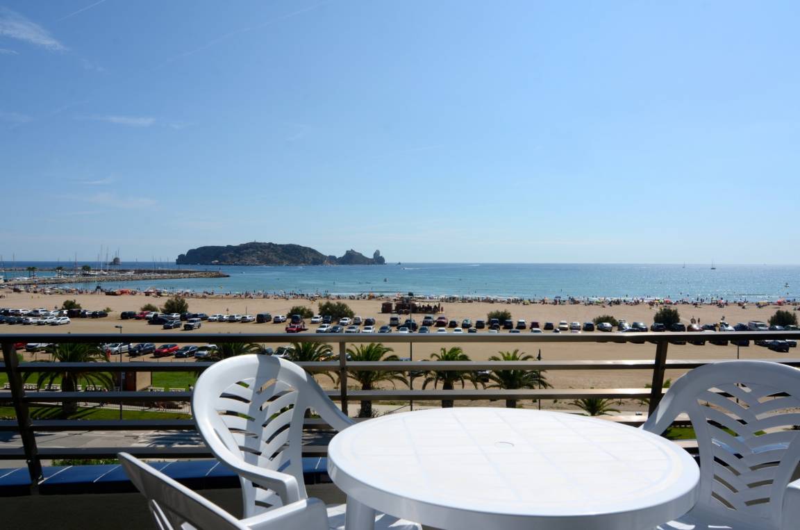 70 M² Apartamento ∙ 3 Habitaciones ∙ 6 Huéspedes - Estartit