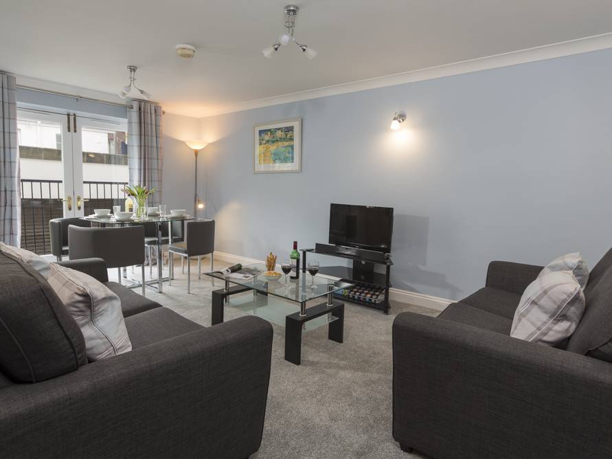 Cottage ∙ 2 Bedrooms ∙ 4 Guests - Totnes