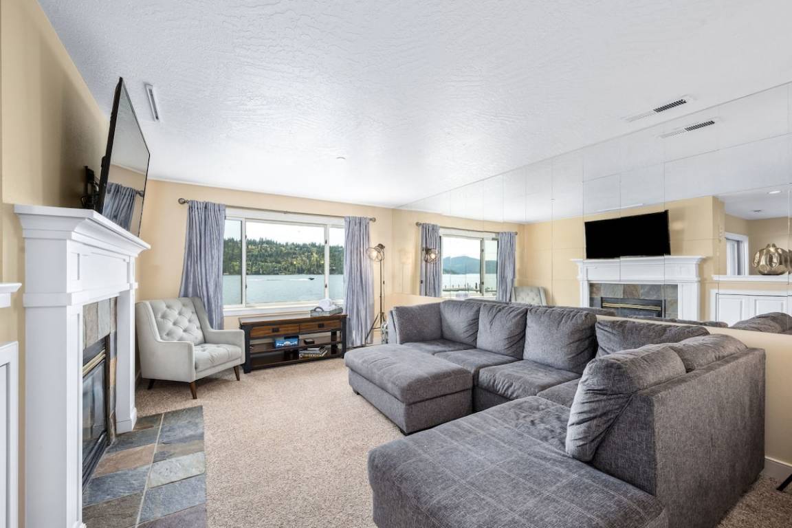 118 M² Condo ∙ 2 Bedrooms ∙ 6 Guests - Lake Coeur d'Alene, ID