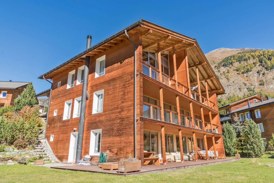 130 M² Ferienwohnung ∙ 5 Schlafzimmer ∙ 10 Gäste - Zuoz