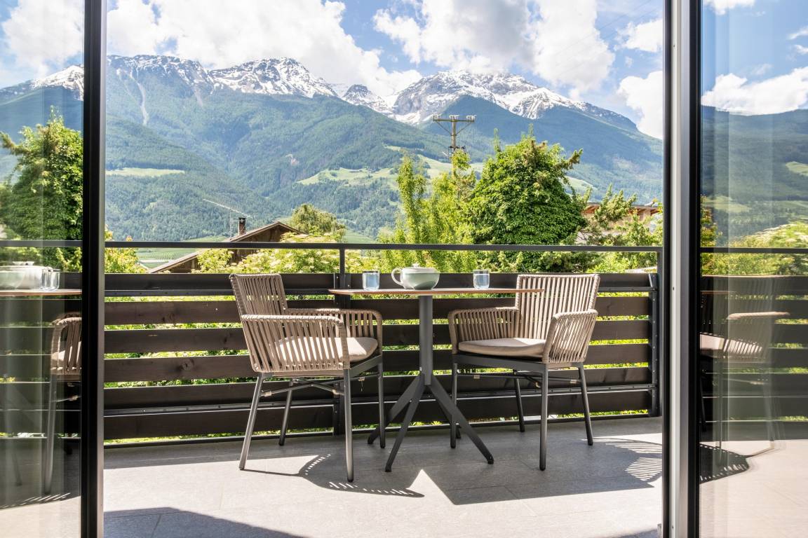 48 M² Ferienwohnung ∙ 1 Schlafzimmer ∙ 2 Gäste - Goldrain