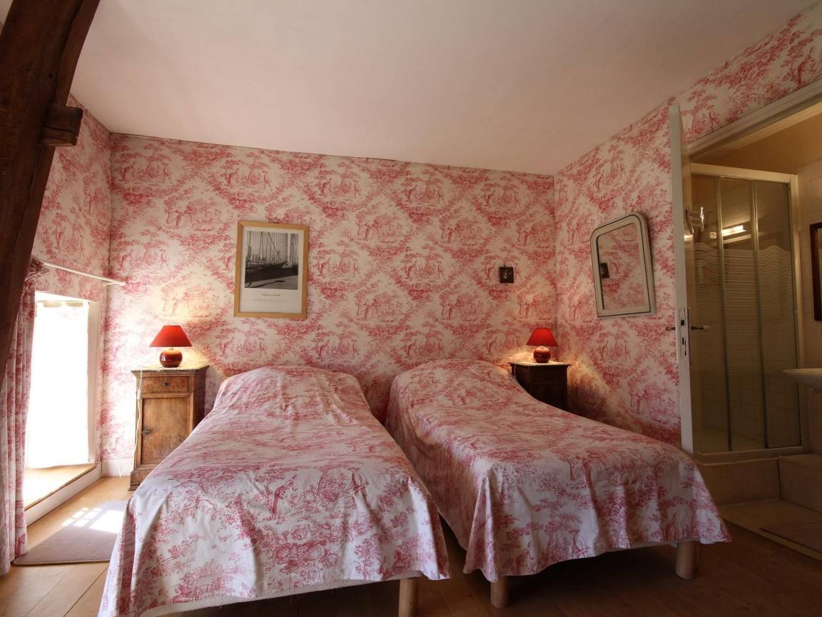 17 M² Chambre D'hôtes ∙ 1 Chambre ∙ 2 Personnes - Nièvre