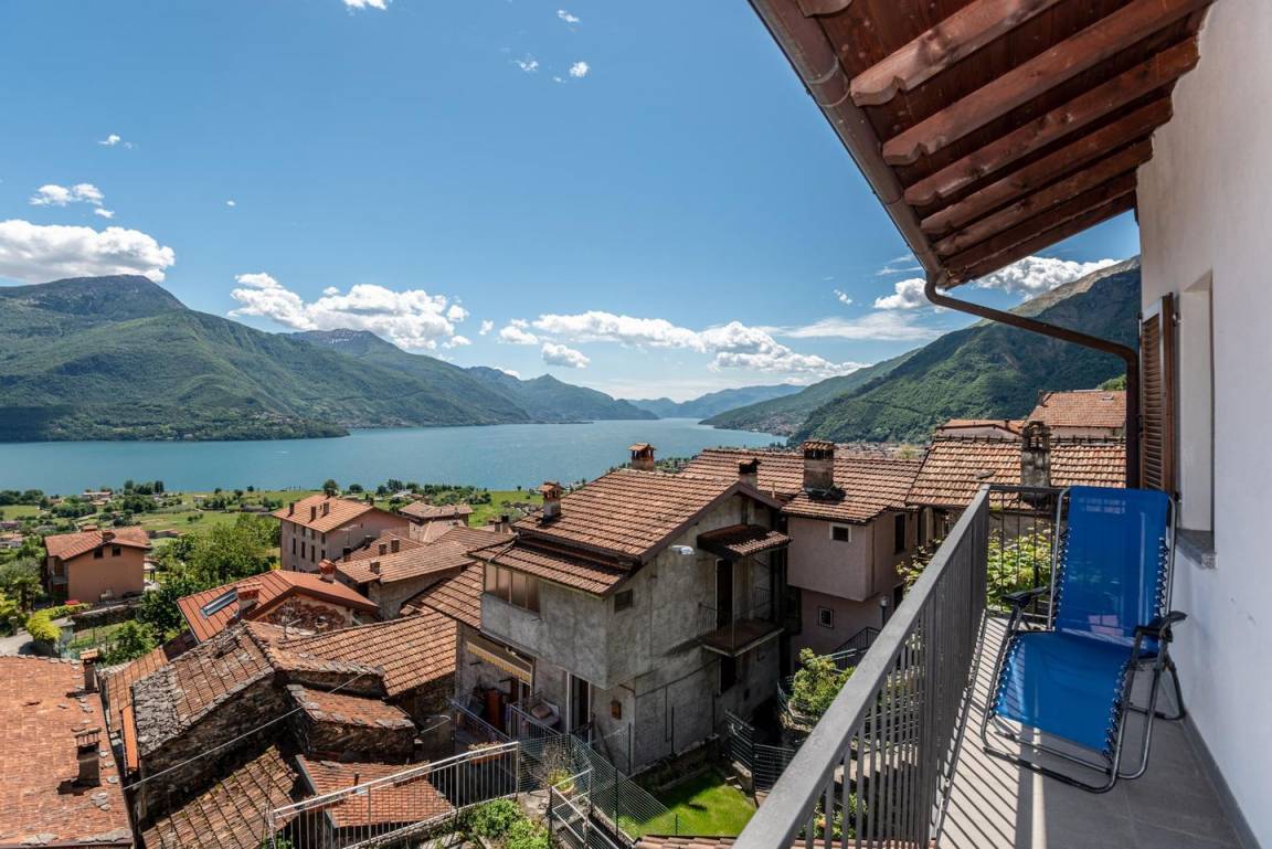 82 M² Casa ∙ 2 Camere Da Letto ∙ 6 Ospiti - Colico