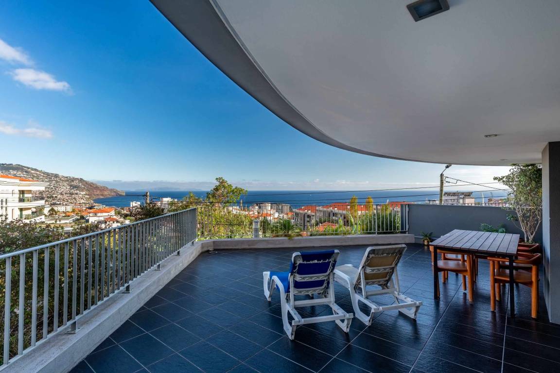 200 M² Appartement ∙ 3 Chambres ∙ 6 Personnes - Funchal