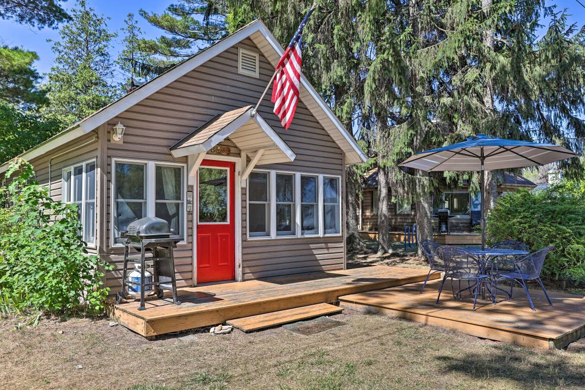 74 M² Cottage ∙ 2 Bedrooms ∙ 2 Guests - Suttons Bay, MI