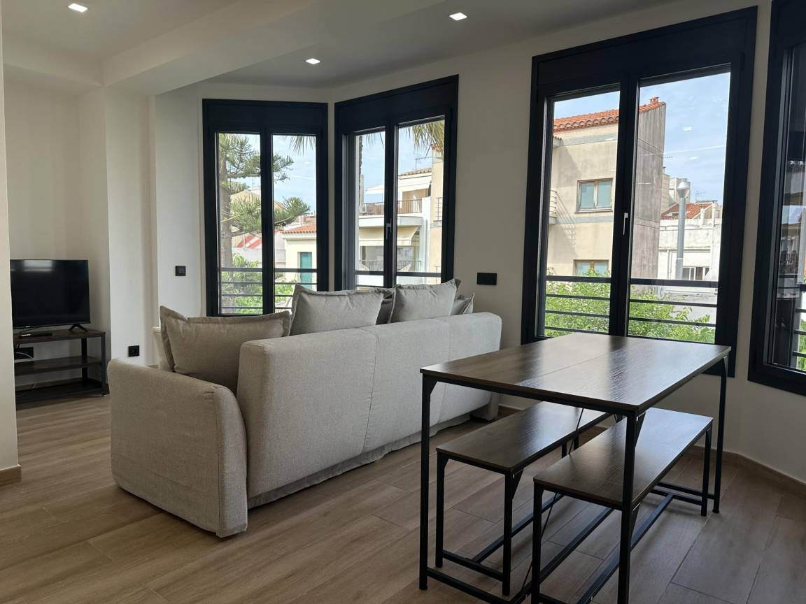 50 M² Apartment ∙ 2 Bedrooms ∙ 6 Guests - Calella