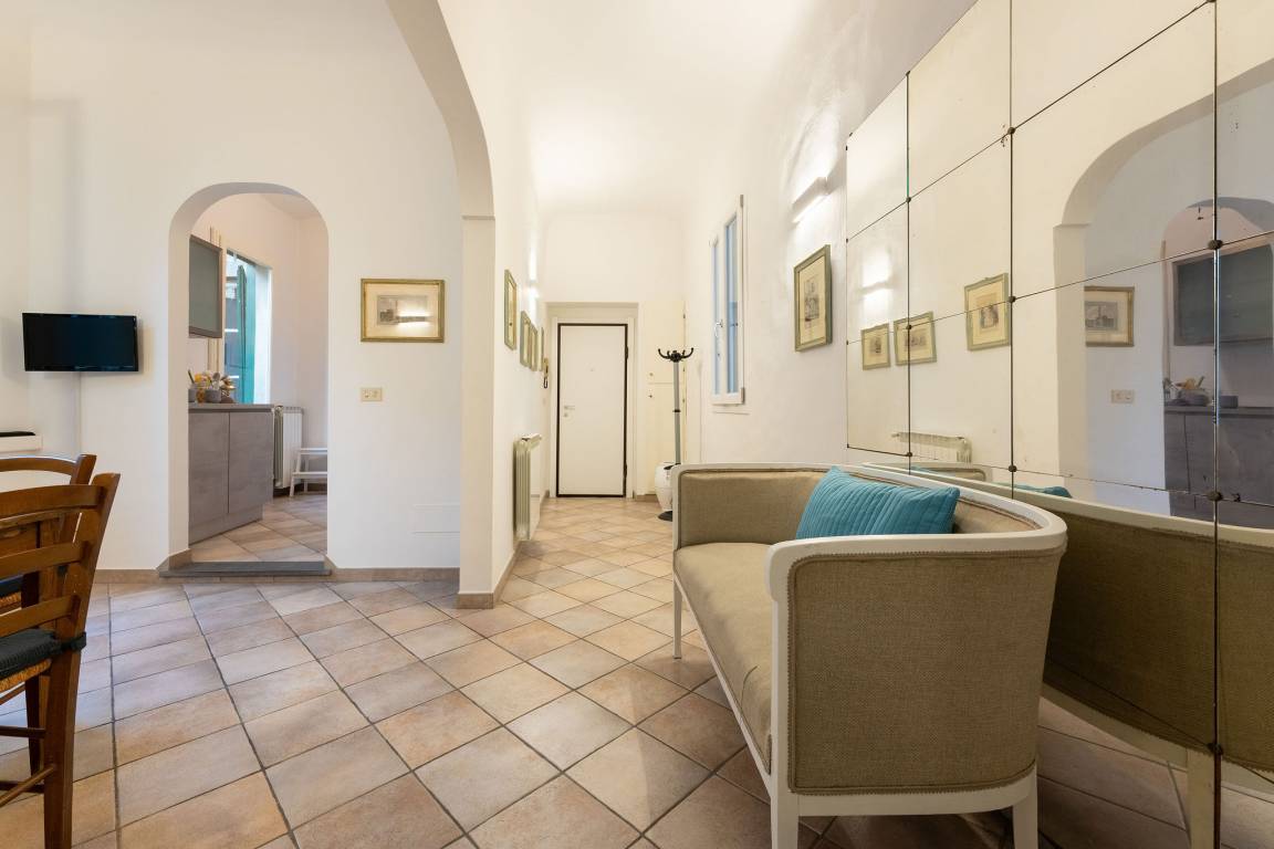 100 M² Ferienwohnung ∙ 2 Schlafzimmer ∙ 4 Gäste - Florenz
