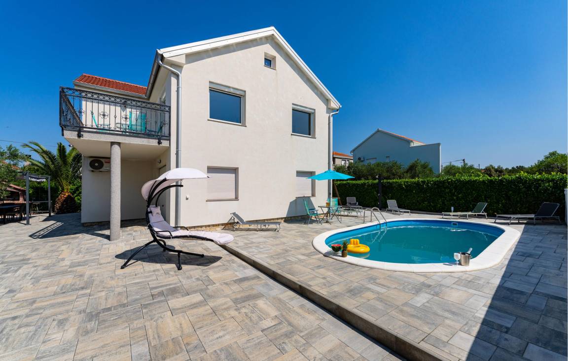 150 M² House ∙ 4 Bedrooms ∙ 12 Guests - Biograd na Moru