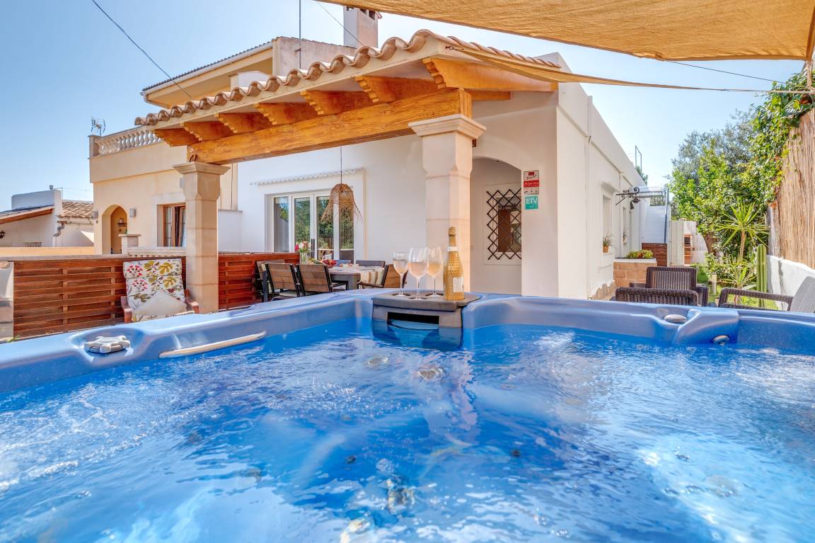 125 M² Maison De Vacances ∙ 3 Chambres ∙ 6 Personnes - Majorque