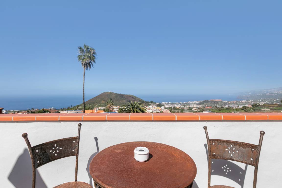 75 M² Ferienhaus ∙ 1 Schlafzimmer ∙ 4 Gäste - Los Realejos