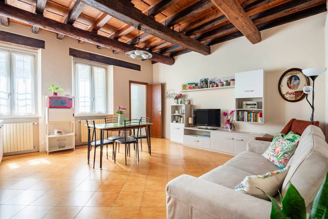 65 M² Apartment ∙ 1 Bedroom ∙ 4 Guests - Mantua