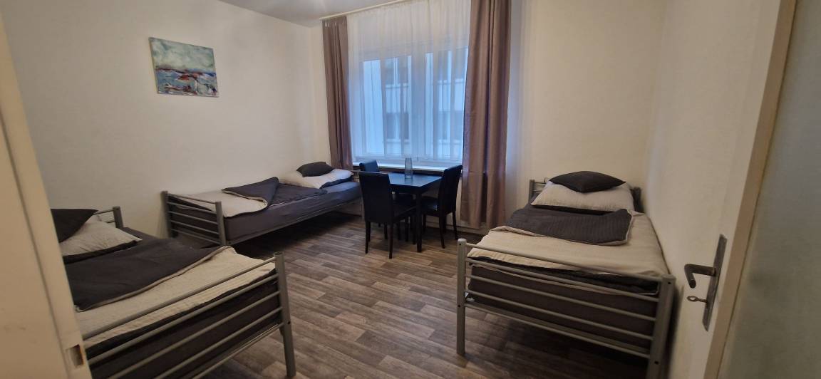 65 M² Condo ∙ 3 Bedrooms ∙ 7 Guests - Kaarst