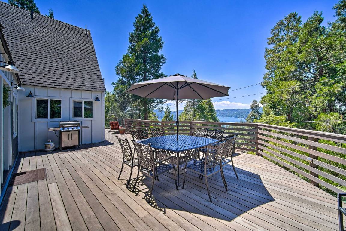 111 M² House ∙ 4 Bedrooms ∙ 8 Guests - Lake Arrowhead, Cedar Glen