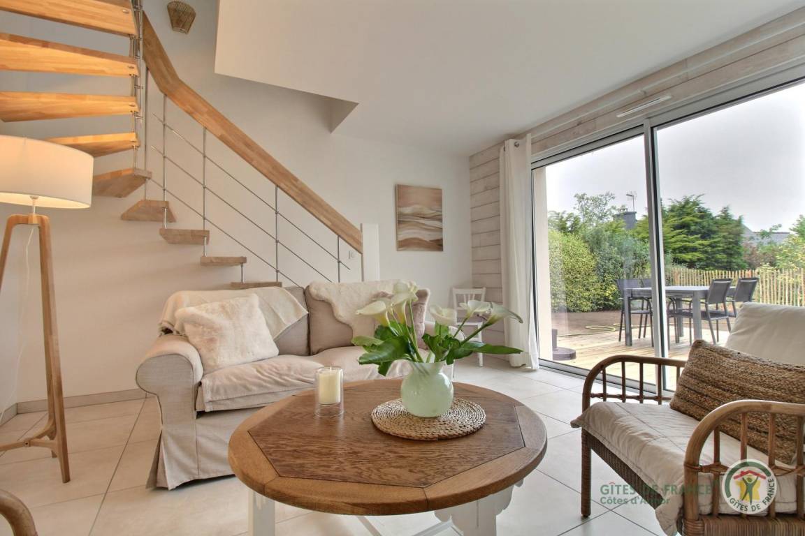 76 M² Gîte ∙ 2 Chambres ∙ 4 Personnes - Penvénan