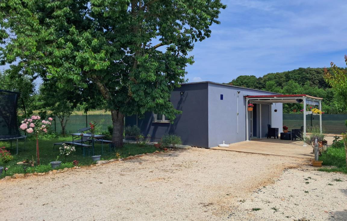 48 M² Ferienhaus ∙ 1 Schlafzimmer ∙ 3 Gäste - Pula