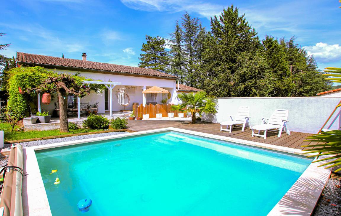 92 M² Ferienhaus ∙ 2 Schlafzimmer ∙ 5 Gäste - Vallon-Pont-d'Arc