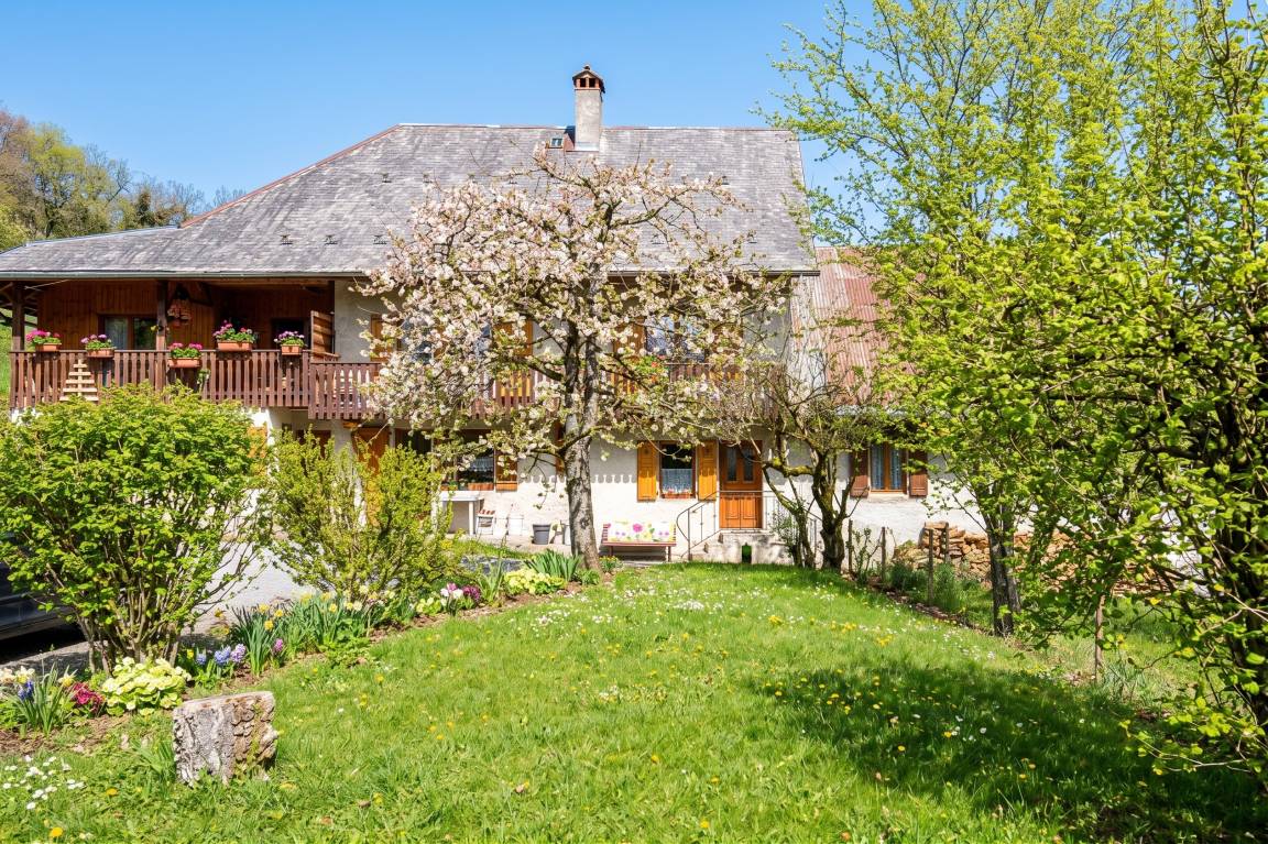 80 M² House ∙ 3 Bedrooms ∙ 8 Guests - Albertville