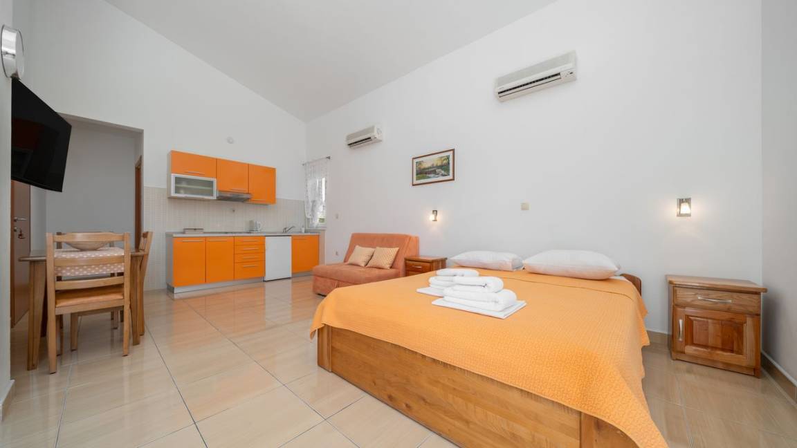 31 M² Hotel ∙ 1 Schlafzimmer ∙ 3 Gäste - Brela