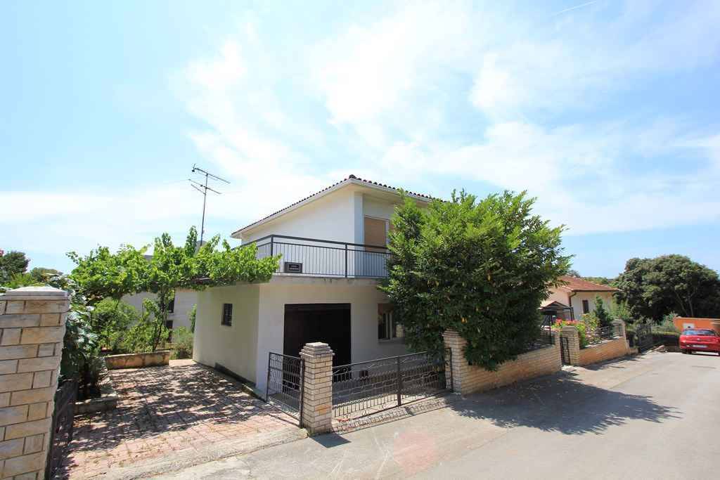 160 M² Ferienhaus ∙ 6 Schlafzimmer ∙ 12 Gäste - Pješčana Uvala