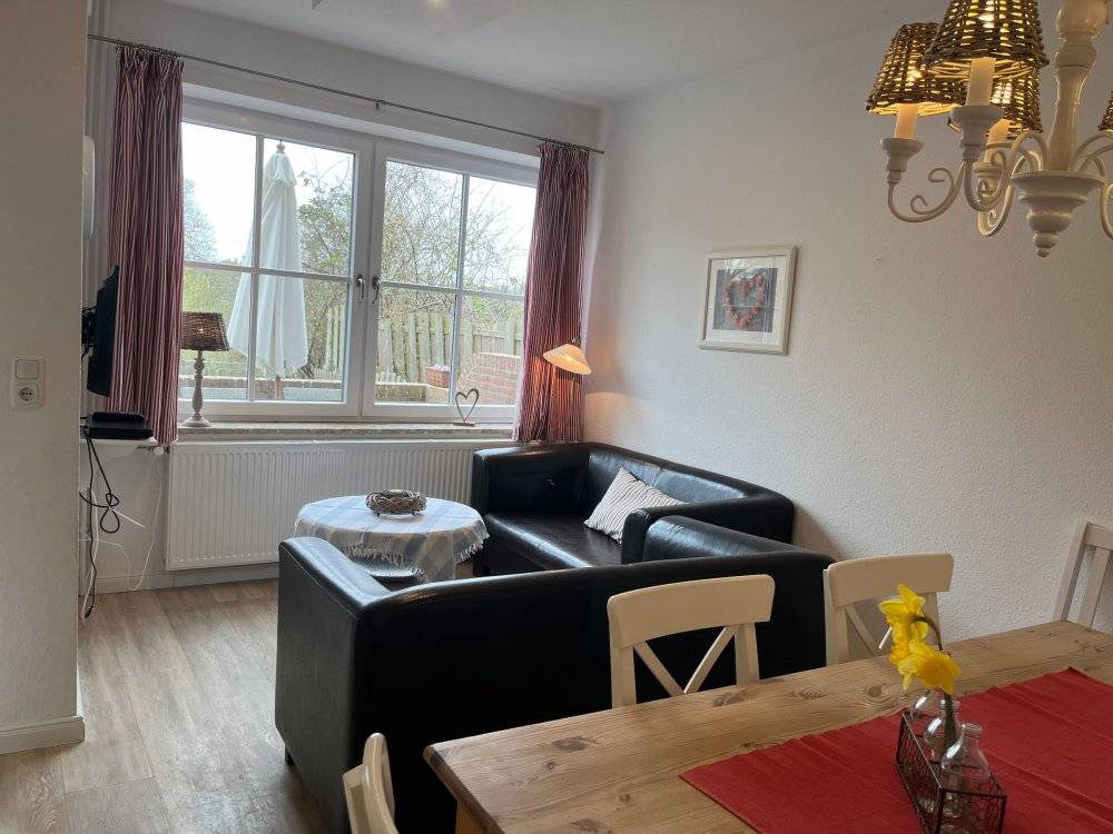80 M² Ferienwohnung ∙ 3 Schlafzimmer ∙ 5 Gäste - Malente