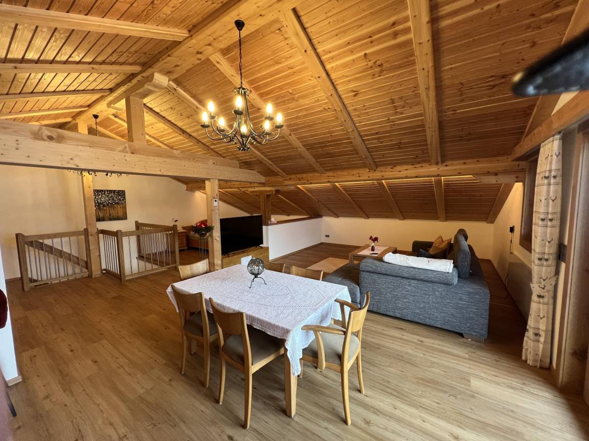 130 M² Ferienwohnung ∙ 2 Schlafzimmer ∙ 6 Gäste - Fieberbrunn
