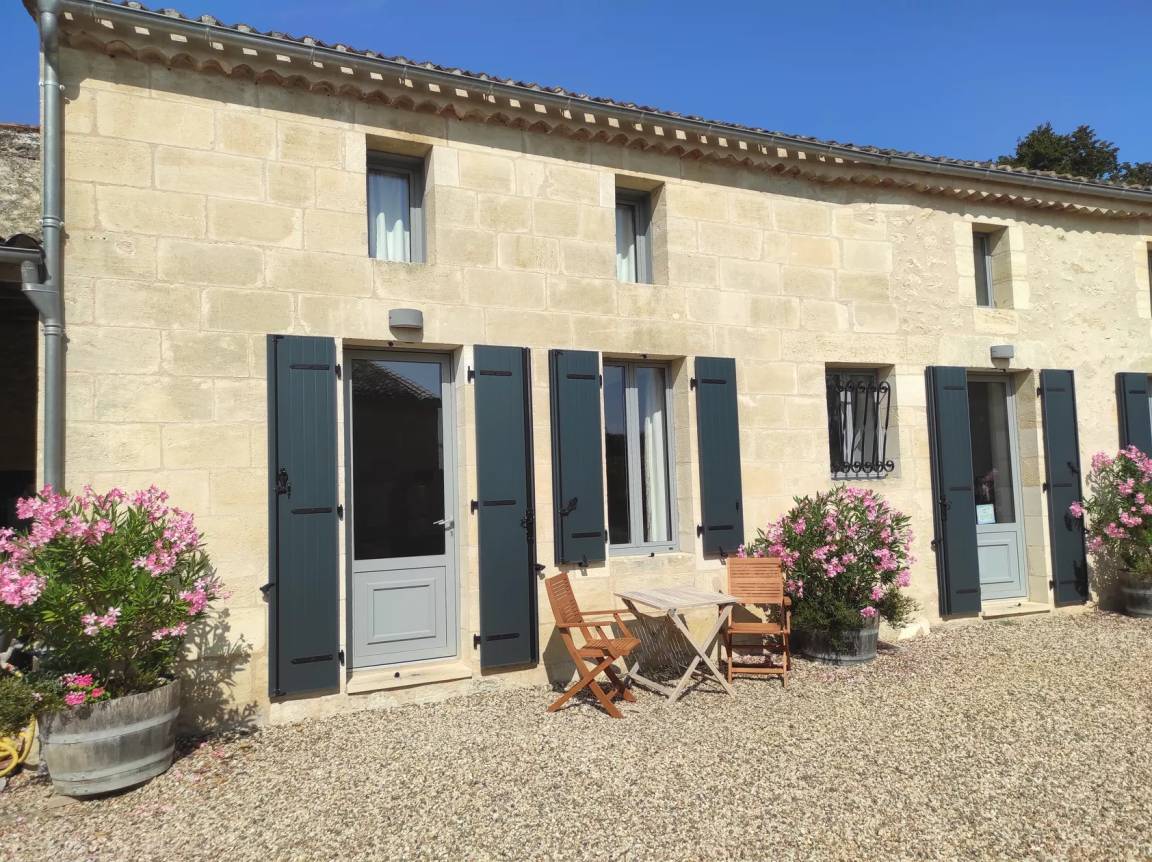 32 M² Casa ∙ 1 Habitación ∙ 2 Huéspedes - Saint-Émilion